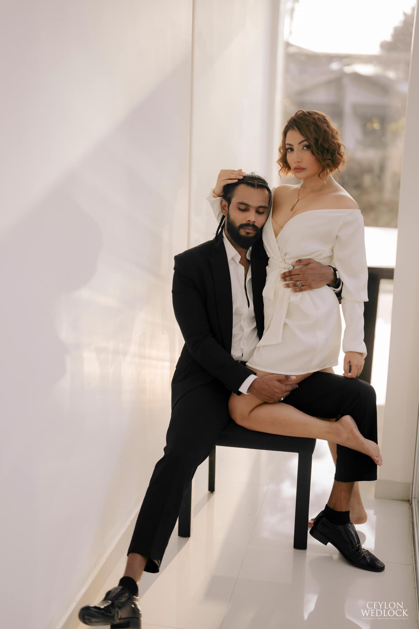 ඇය ඇත්තටම මනමාලියක් වෙන්නද යන්නේ..? සරාගී ටීනා ආයෙත් බුකිය කැළඹ‍යි ...