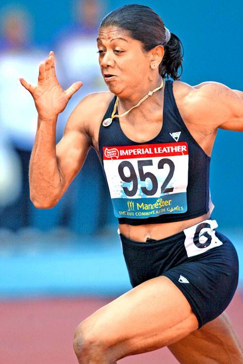 ලංකාවේ රන් දියණියගේ මව දිවි ගමනට සමුදෙයි.. - Susanthika Jayasinghe ...
