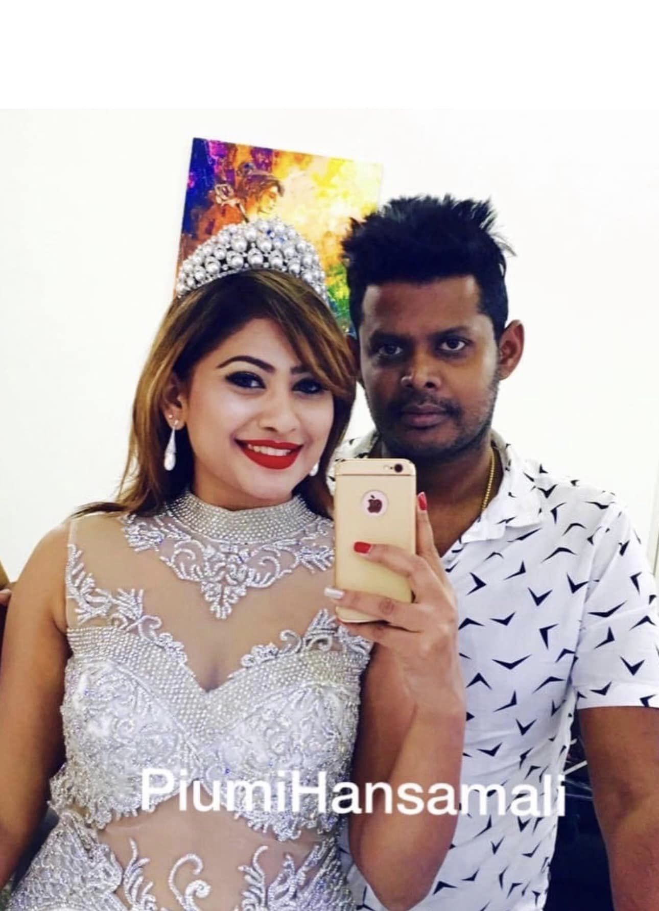 "නැන්දි මාර විදිහට සප්‍රයිස් වුණා..." - චන්දිමාල්ගේ රාජකීය සාදයට කලින්, පියුමිගෙන් සප්‍රයිස් ...