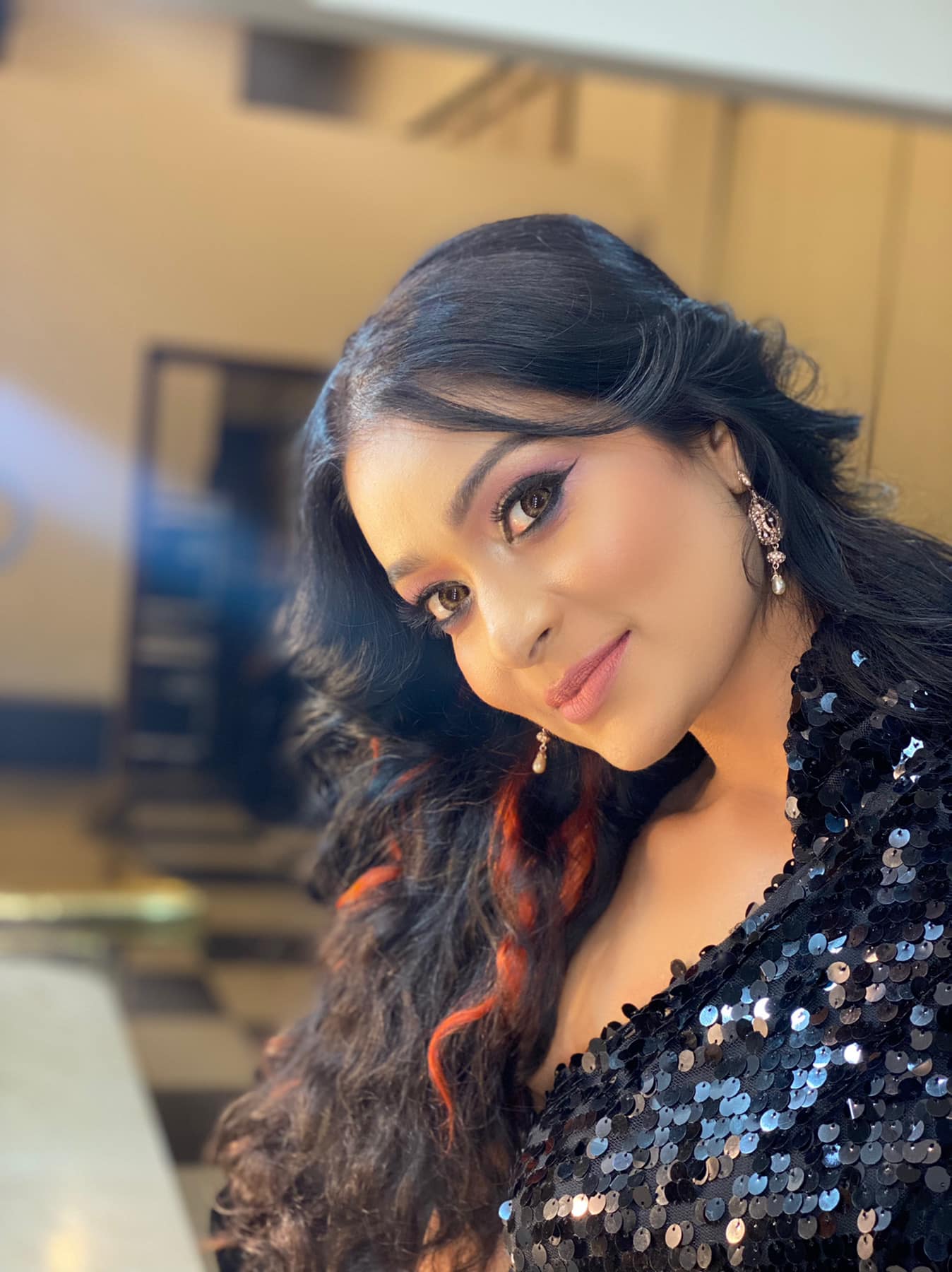 ඇයට සිදුවුණා යැයි කියන මේ අනතුර මොකක්ද..? ජනප්‍රිය තාරකාවක් වුණු හිමාලි ...