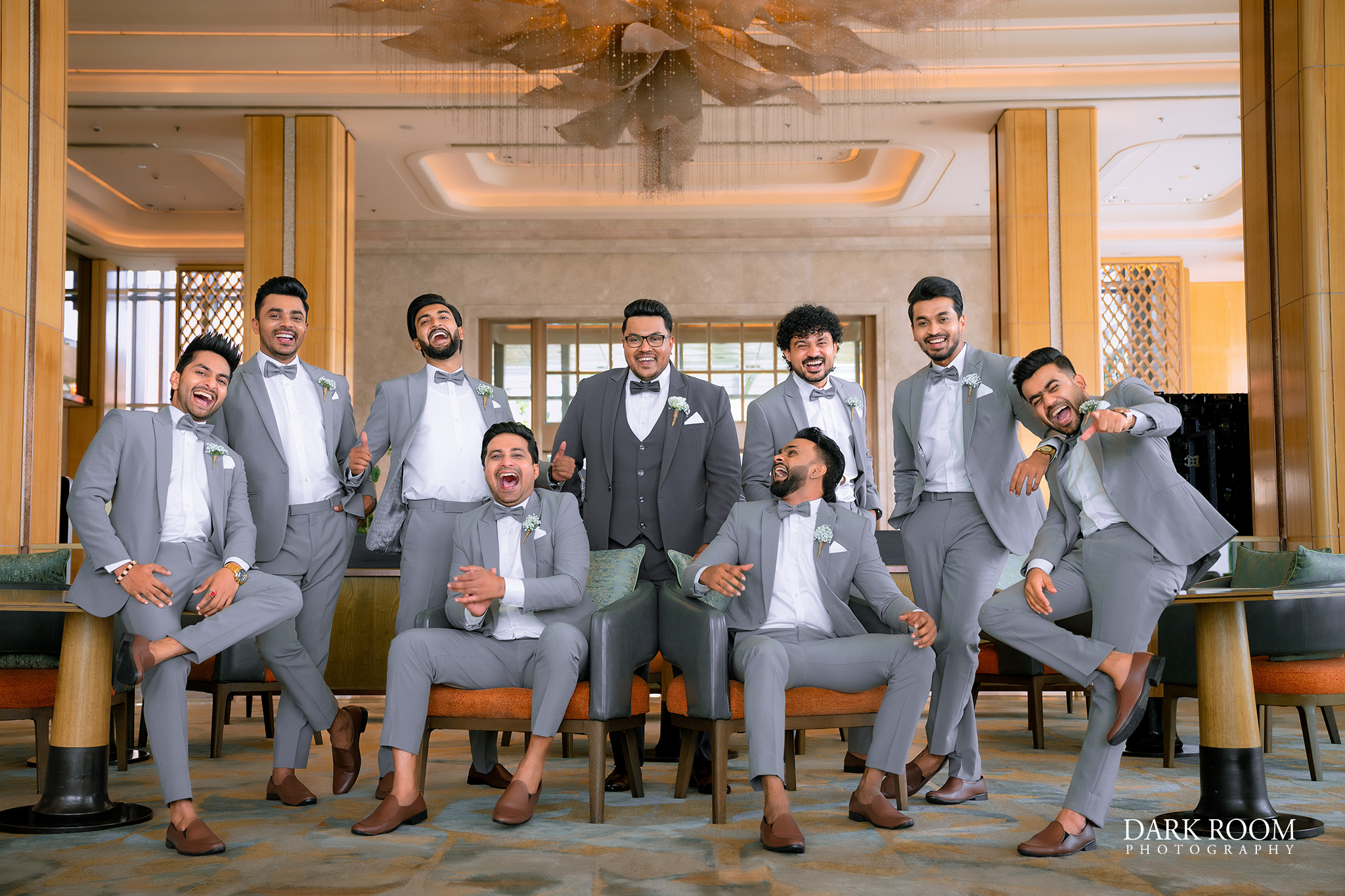 "මේ යාමේ හැමදාමත් පවතින්නයි මං පැතුවේ.. මං ආසයි නවතින්න ඒ හීනේ.." තවත් ...