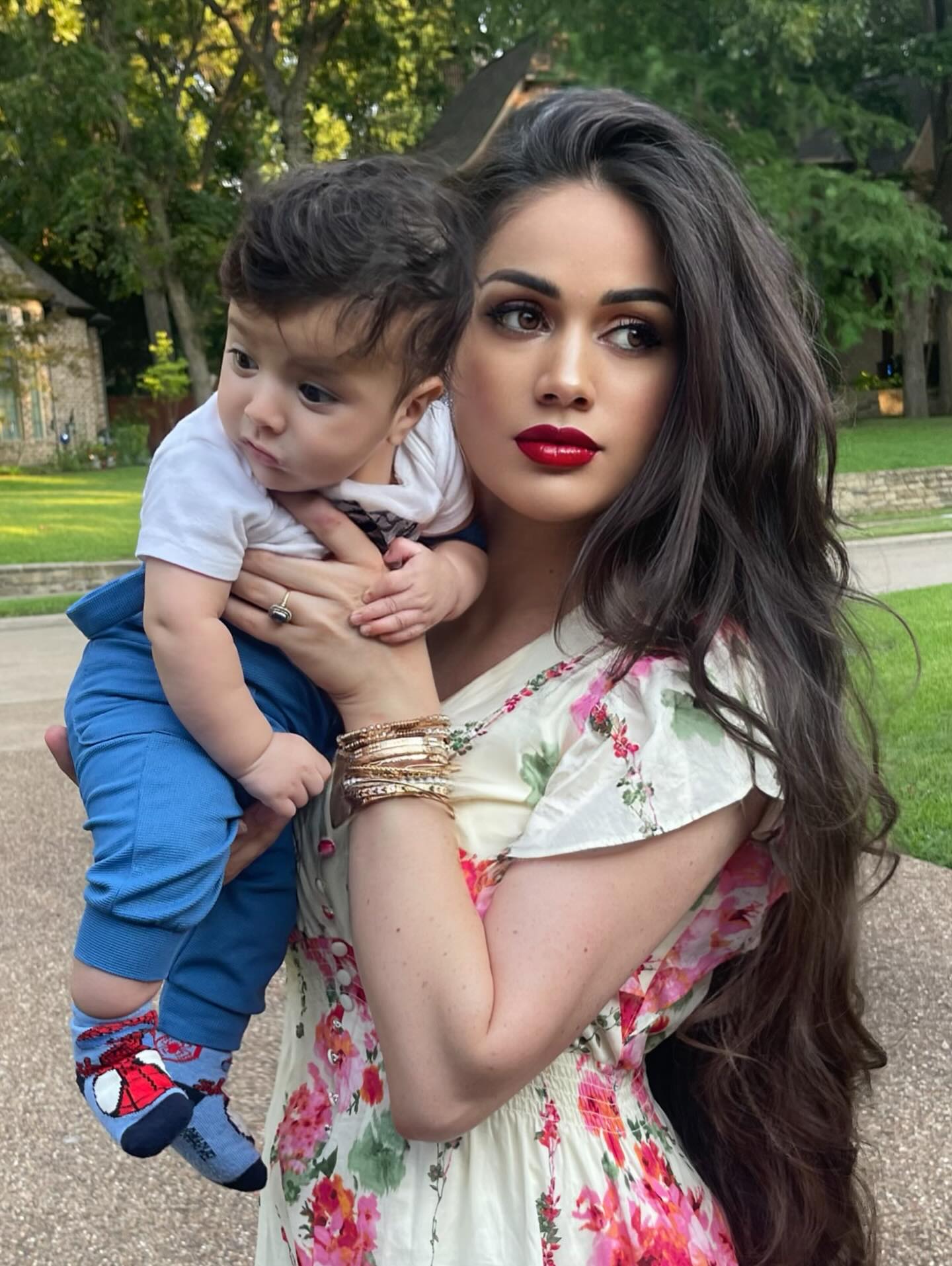 ..තාත්තා ලංකාවේ.. අම්මා කැලිෆෝනියාවේ.. ගොඩක් අය පිස්සුවෙන් වගේ හොයපු ...