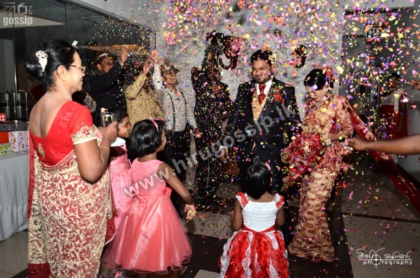 Actor Lakshan Wattuhewa's Wedding - Photo Gallery - Hiru Gossip, Lanka ...