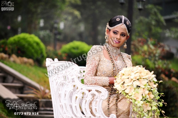 Actor Lakshan Wattuhewa's Wedding - Photo Gallery - Hiru Gossip, Lanka ...