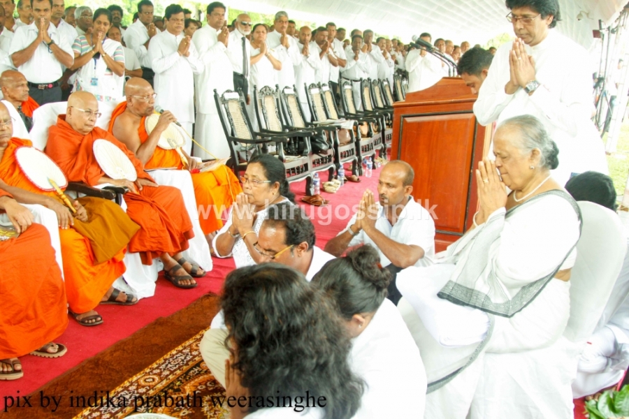 Country bids farewell to the Maestro Pandit Amaradeva last moment ...