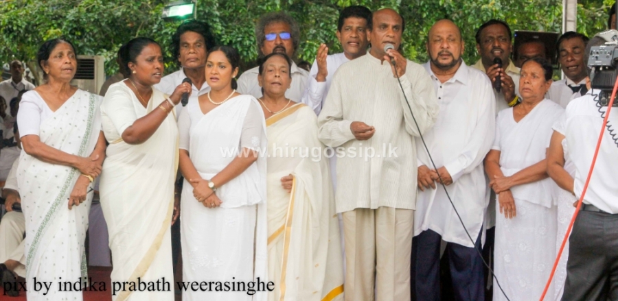 Country bids farewell to the Maestro Pandit Amaradeva last moment ...
