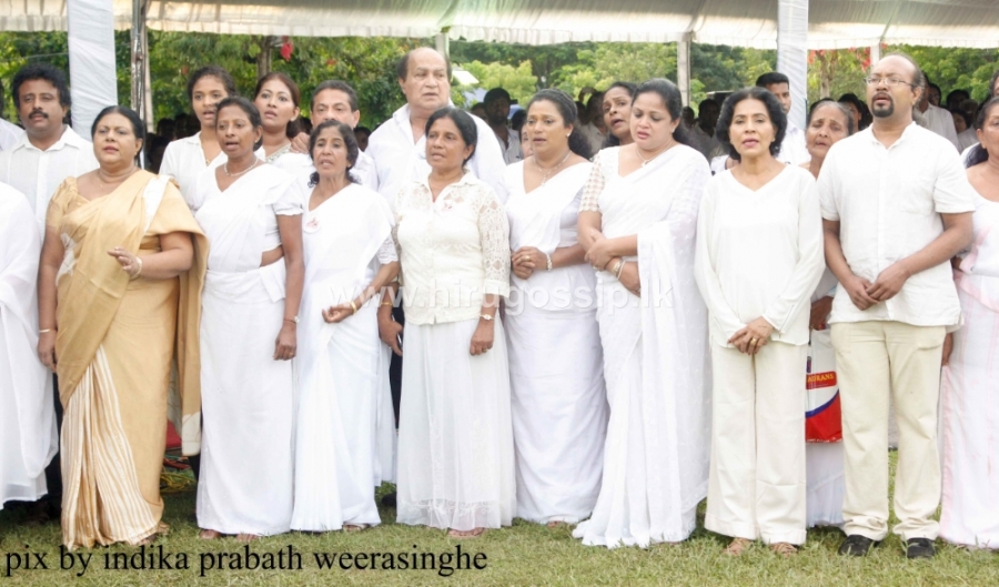 Country bids farewell to the Maestro Pandit Amaradeva last moment ...