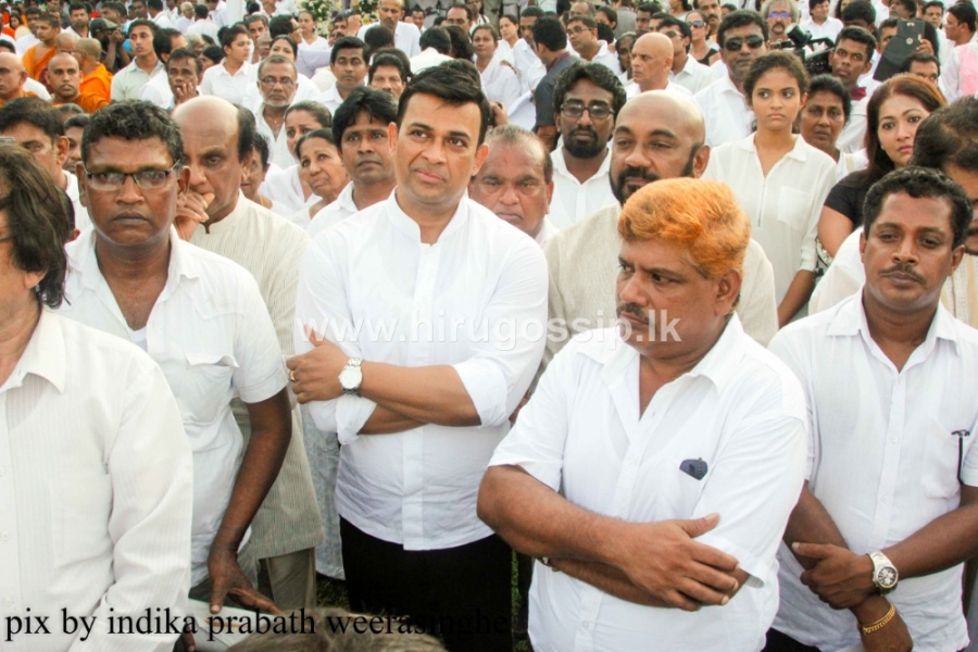 Country bids farewell to the Maestro Pandit Amaradeva last moment ...