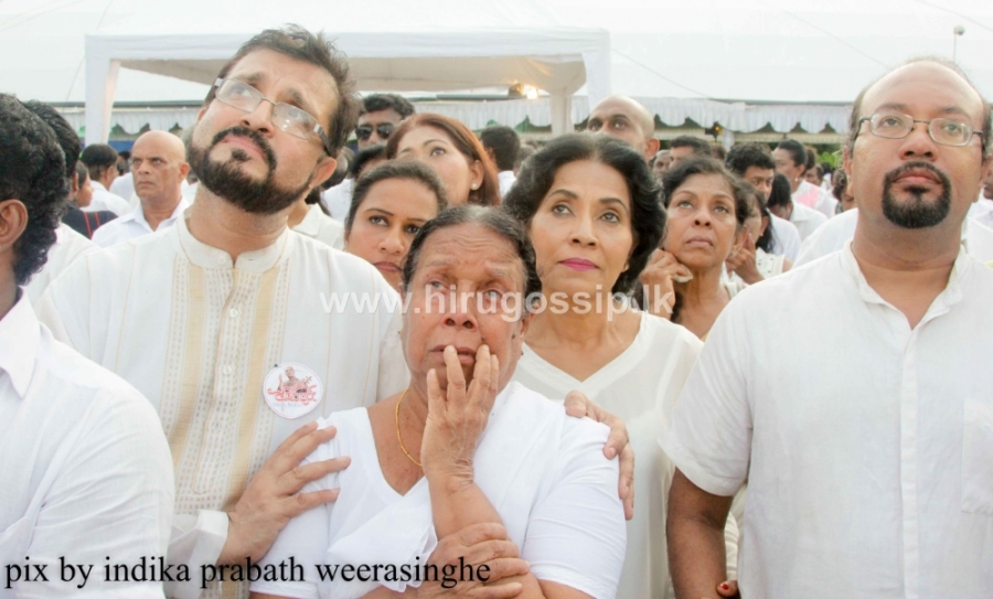 Country bids farewell to the Maestro Pandit Amaradeva last moment ...