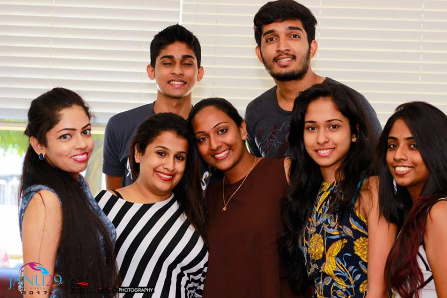 Blood Donation on Janith Wickramage's Birthday - Photo Gallery - Hiru ...